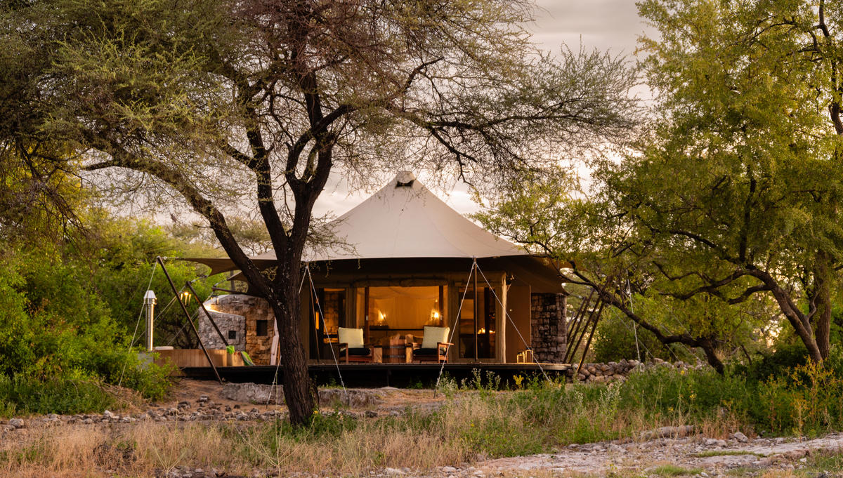 Onguma Tented Camp - Namibia Lodges: Die Top 10 für Tierbeobachtungen ...