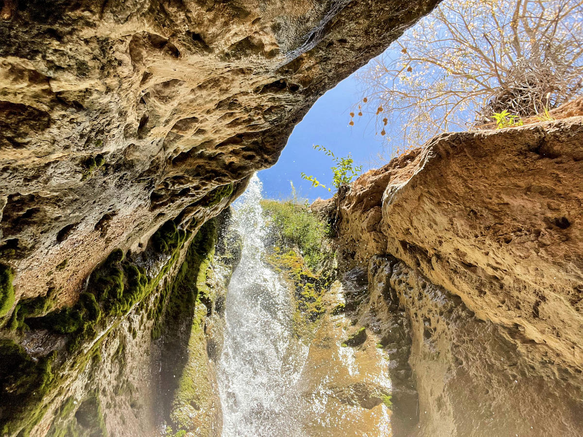 Ongongo Waterfall Campsite - Unterkünfte - Namibia Reisen ...
