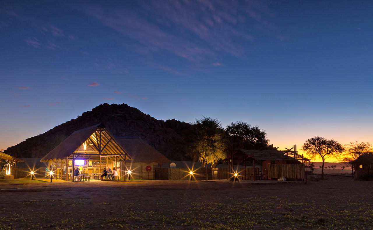 Desert Camp - Photos