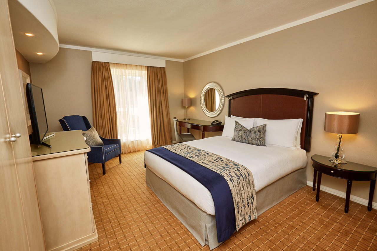 Southern Sun Cullinan Hotel - Photos