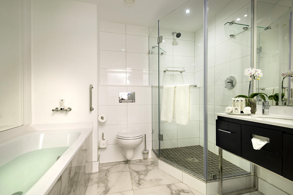 Commodore Hotel - Gallery