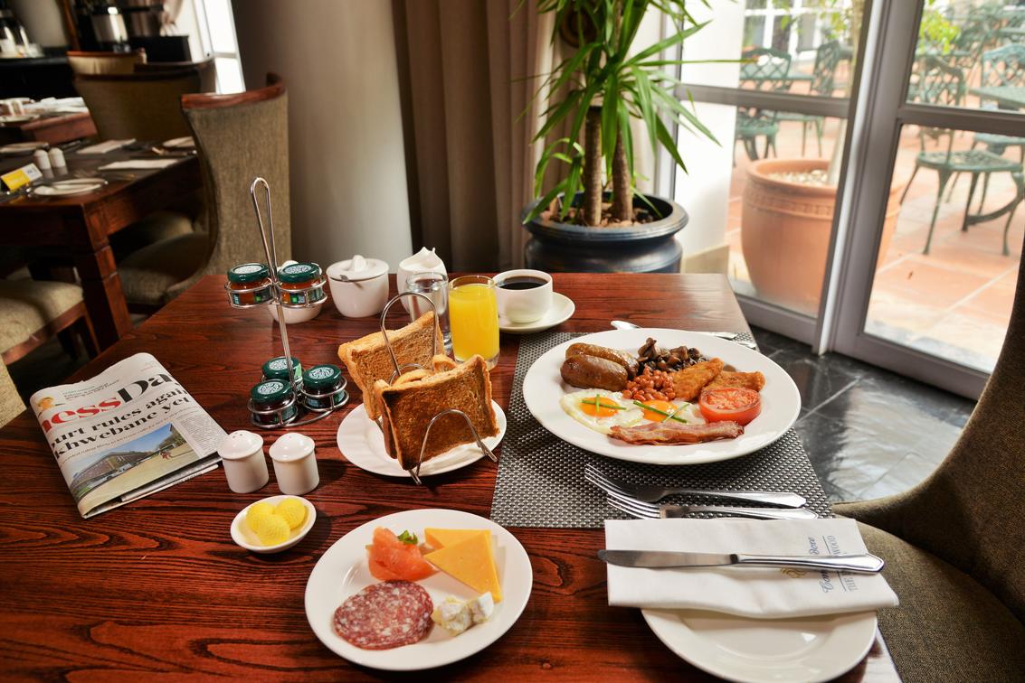 Commodore Hotel - Enjoy