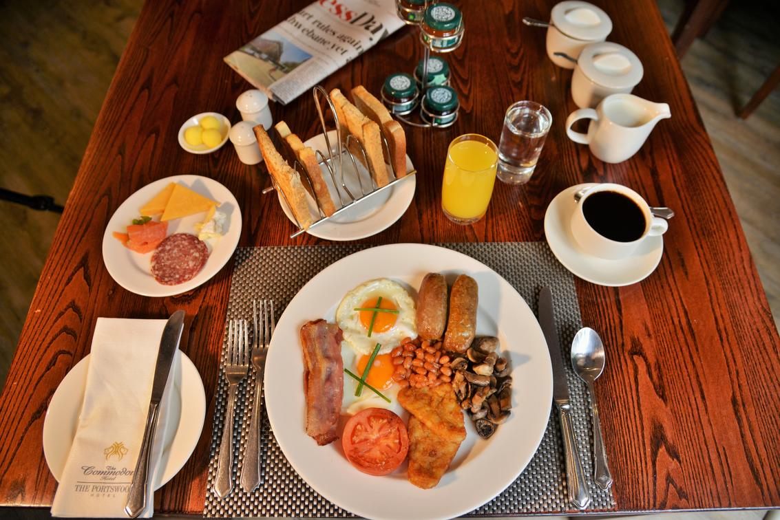 Commodore Hotel - Enjoy