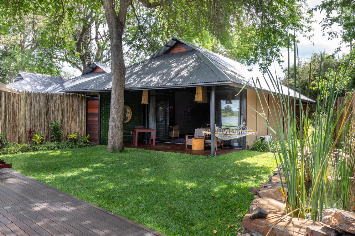 Mukwa River Lodge - Stay