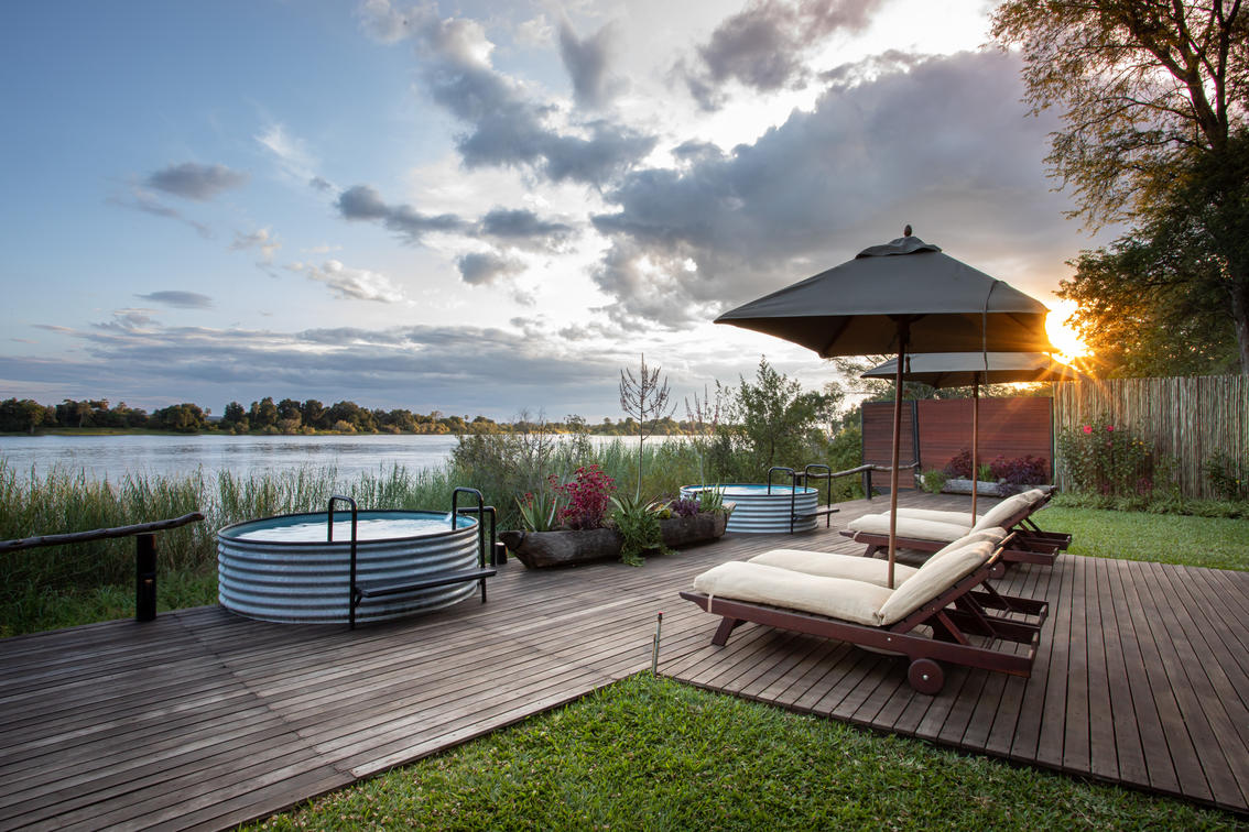 Mukwa River Lodge - Stay