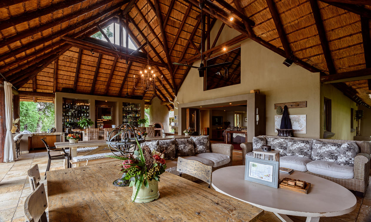 Khaya Ndlovu Manor House - Gallery