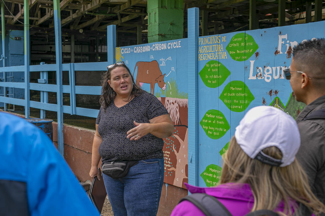 Quercus Travel Stucky Farm Tour: Discovering Monteverde's Quaker ...