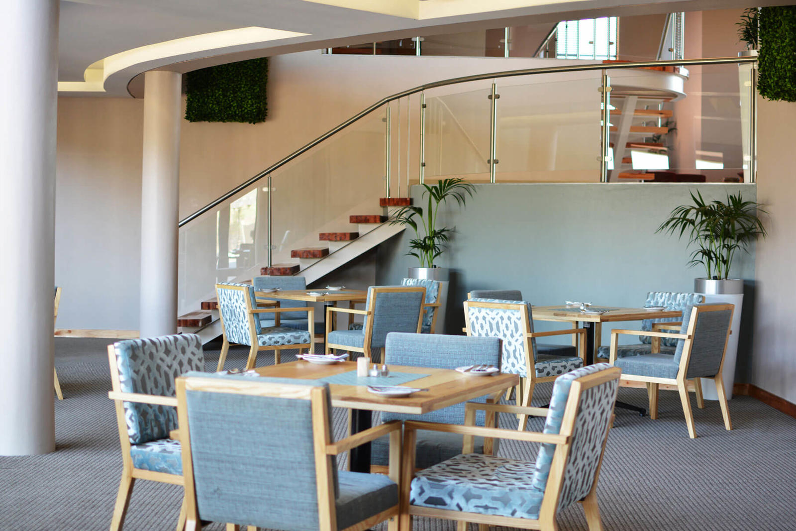 Regal Inn Midrand in Noordwyk - BEST Getaways - South Africa's best ...