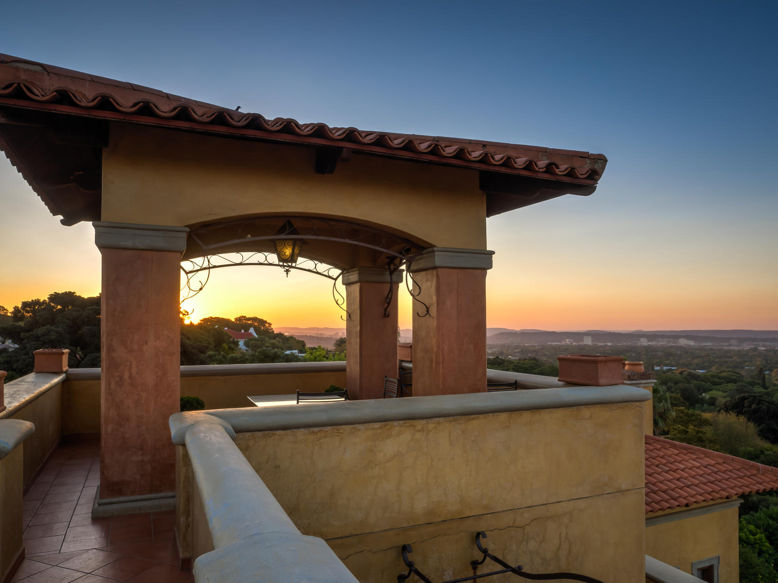 Castello di Monte | Book Your Dream Self-Catering or Bed and Breakfast Now!