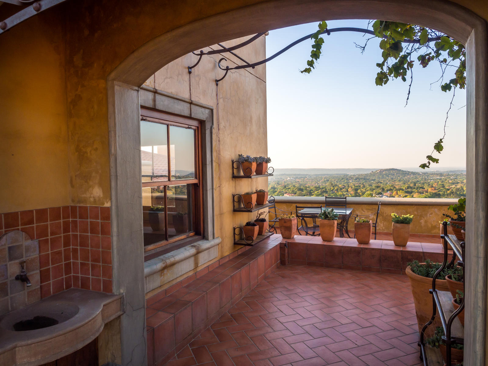 Castello di Monte | Book Your Dream Self-Catering or Bed and Breakfast Now!