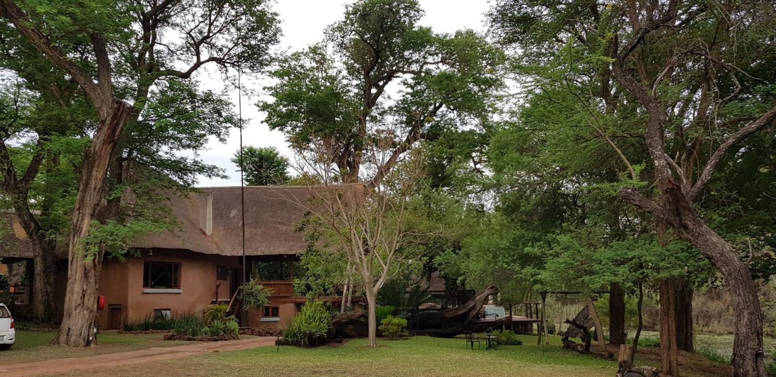 Zenzele River Lodge