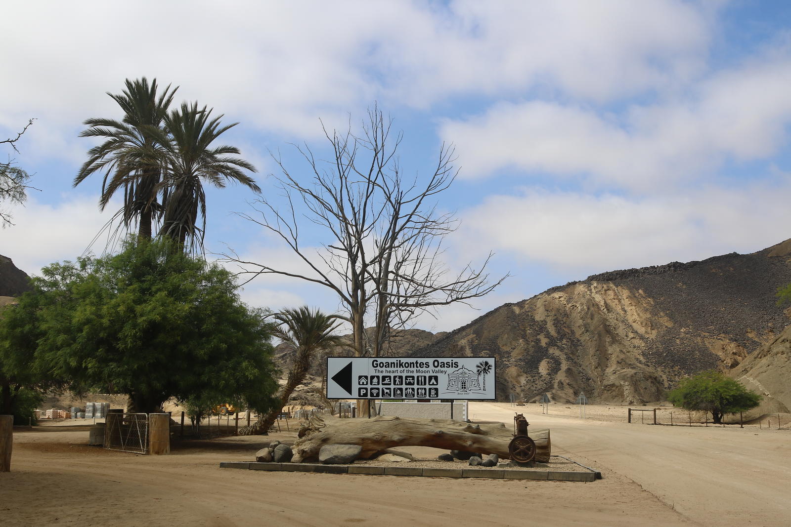 Goanikontes Oasis Rest Camp | Get the Best Accommodation Deal - Book ...