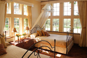 Giraffe Manor - Rooms