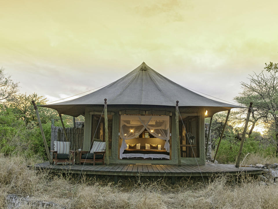 Onguma Tented Camp - Namibia Lodges: Die Top 10 für Tierbeobachtungen ...