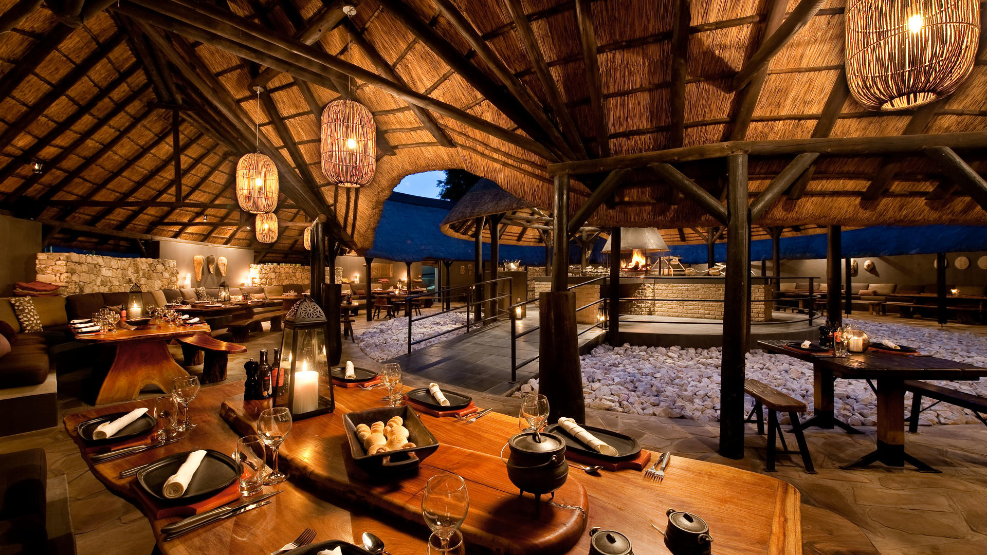 Mokuti Etosha Lodge - Home